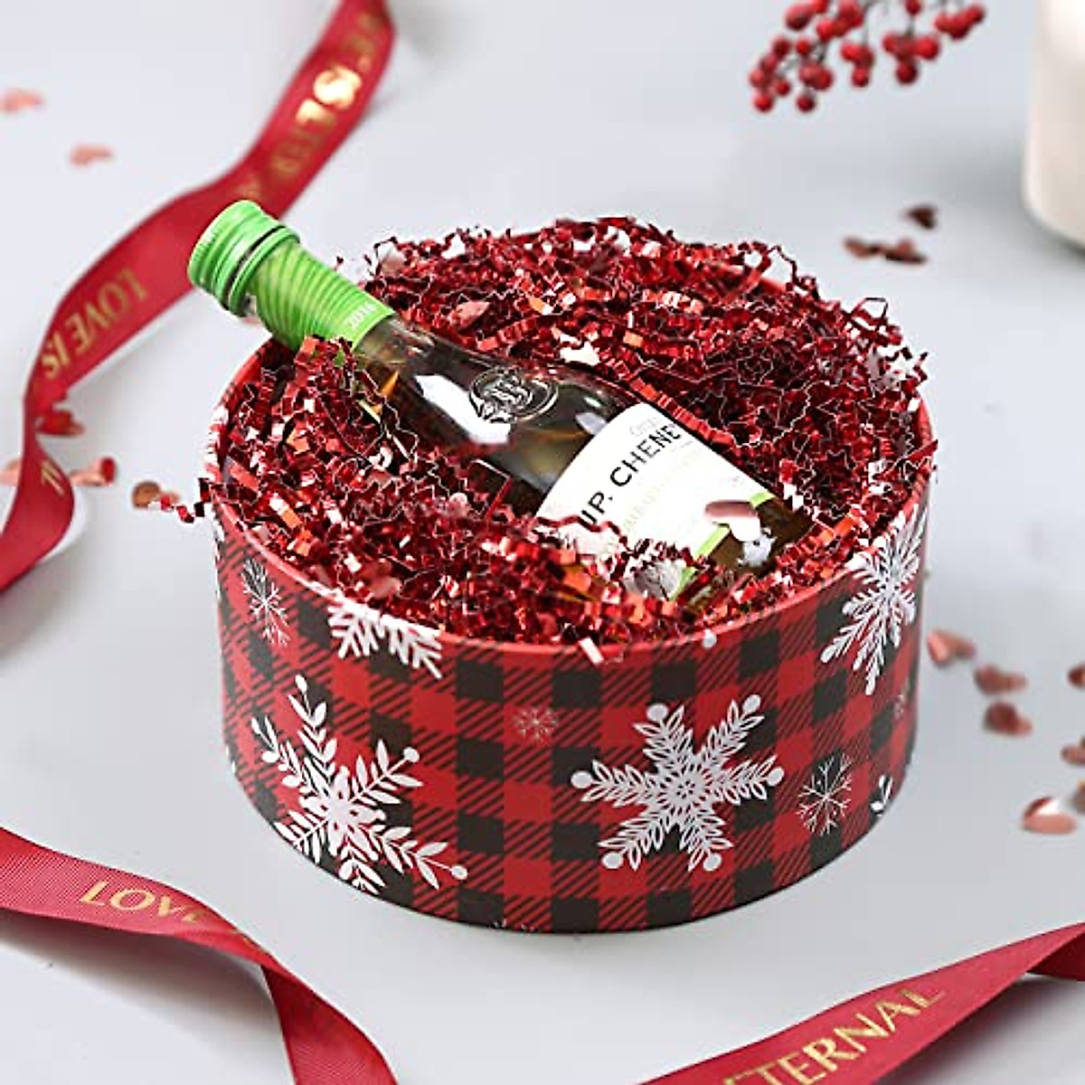 PAPER FAIR 1 LB Valentine's Day Crinkle Cut Paper with Rose Gold Heart Confetti, Metallic Red Paper Shred Filler Strand Raffia Tissue Craft Bedding Cushion, Christmas Party Birthday Gift Box Basket Retail