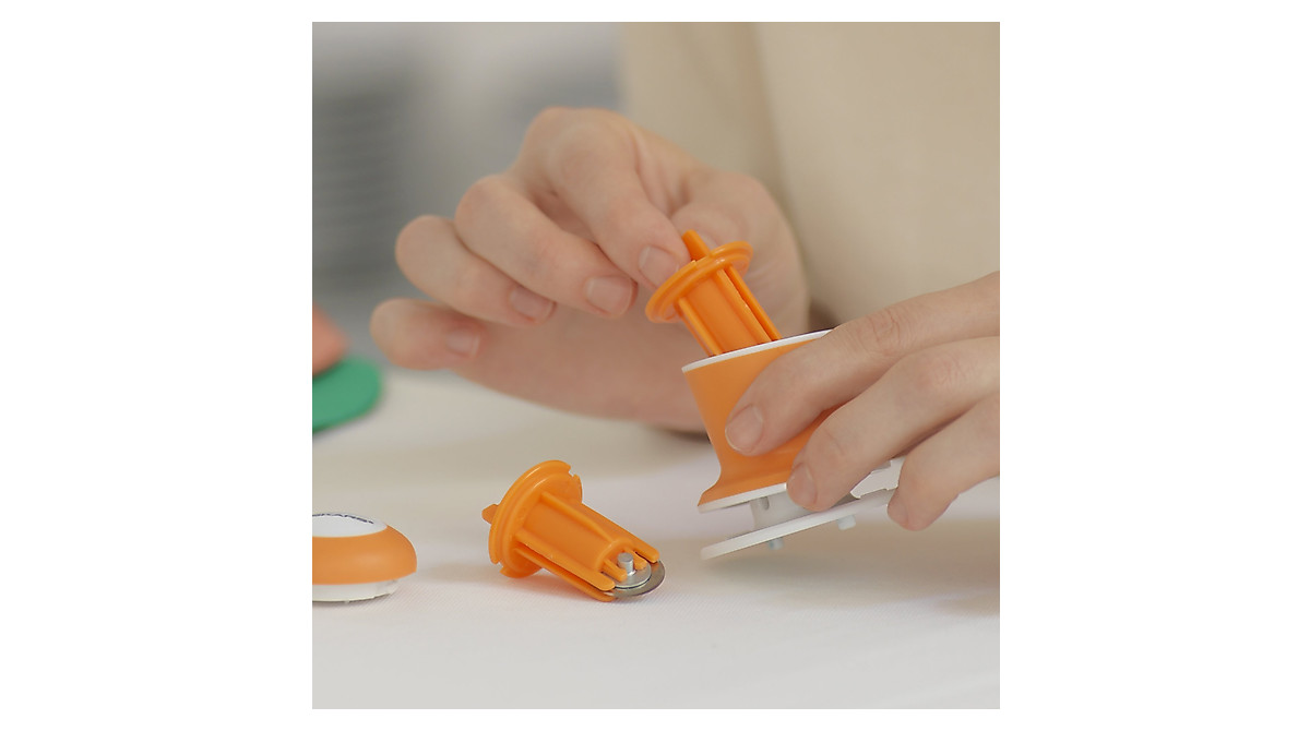 Fiskars Fabric Circle Cutter - Precise Quilting & Crafting Tool