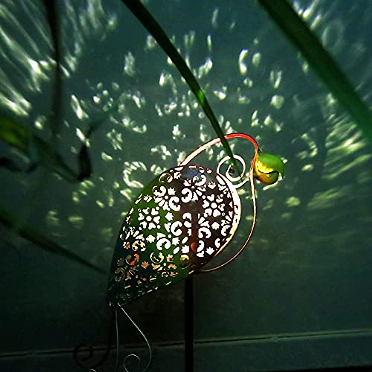 esgarden Garden Solar Light Outdoor Crackle Glass Decorative Pathway Lights Path Landscape Waterproof Decor Outside Backyard Yard Patio Decorations Porch Walkway Driveway Courtyard 1 Pc (Parrot)