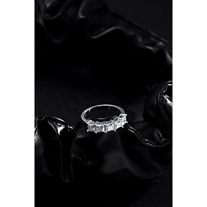 Half Eternity Moissanite Ring, Wedding Rings for Women, 2.0 Carat 5 Stone Moissanite Ring 925 Sterling Silver with 18K White Gold Plated D Color VVS1 Princess Cut Lab Created Diamond Half Eternity Engagement Wedding Band for Women Size 8.5