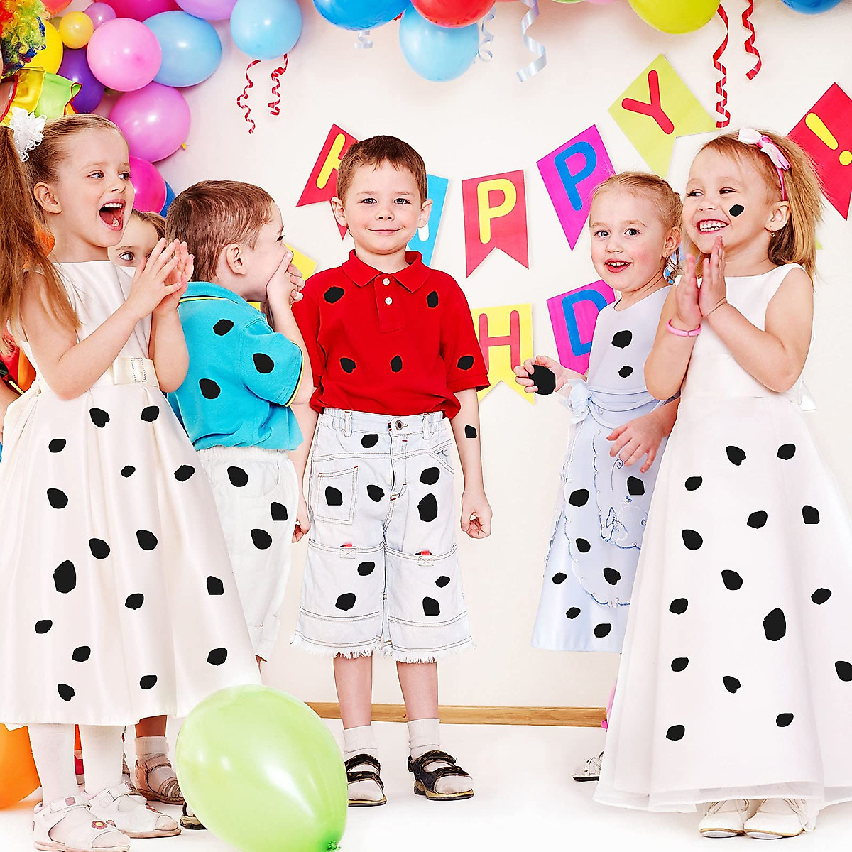 Chinco 12 Sheets Black Adhesive Circles Spotty Dog Circles Pads 216 Pieces Irregular Shape DIY Dots Label Dalmatian Spot Stickers for Halloween Party Dalmatian Costume Sewing DIY Decorations