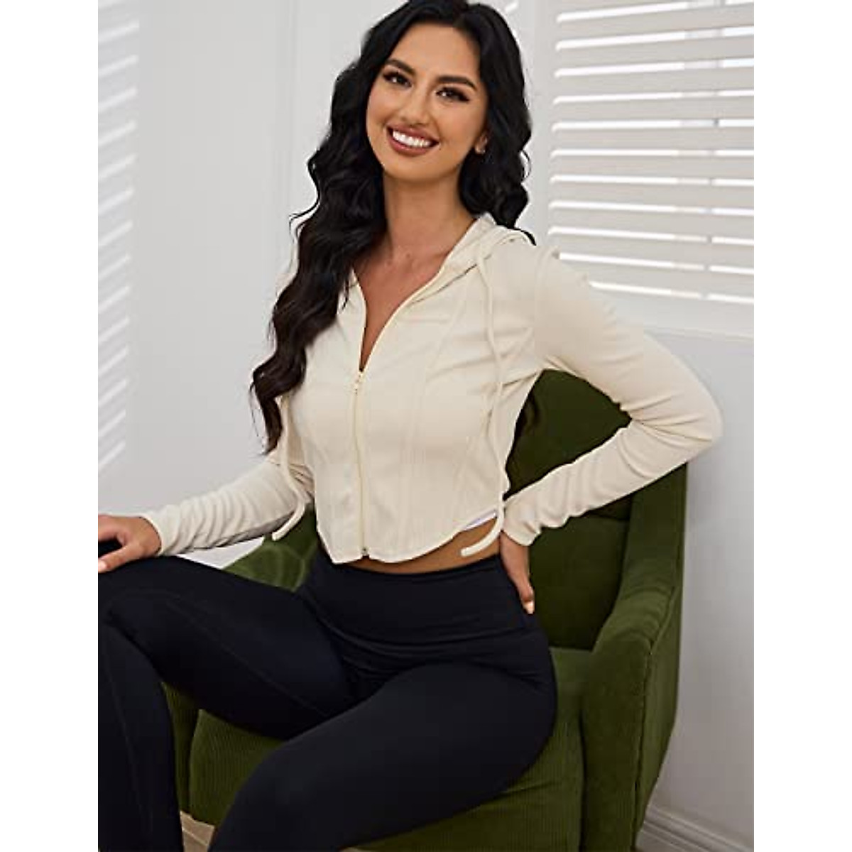 Xishiloft Women's Crop Top Hoodie Jacket Y2k Slim Fit Knitted Long Sleeve Bustier Sweatshirt Cardigans(Off-White,XS)