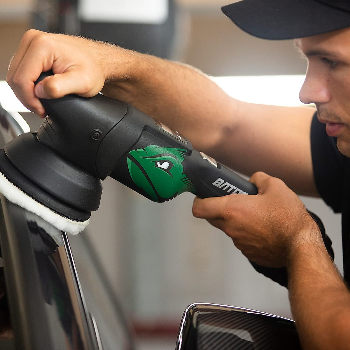 BATOCA S2 Cordless Random Orbital Polisher Buffer, 2Pcs 4.0Ah Batteries, LCD Display with 6 Variable Speed 2000- 4500 RPM Wireless Car Polishing Kit for Car Detailing, Polishing, Waxing, Cleaning