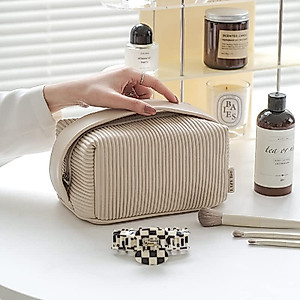 bolarstore Toast Large Makeup Bag,Double Layer Cosmetic Bag,Portable Toiletry Bag,PU Leather Travel Makeup Organizer,Waterproof Zipper Pouch,Large Capacity Multifunctional Bag for Women Girls,White