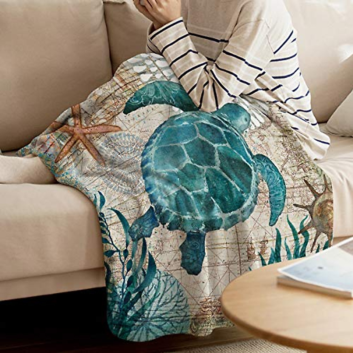 Aomike Flannel Fleece Throw Blanket for Couch- 39" x 49", Underwater World Sea Turtle Nature Watercolor Style Blanket Super Soft Cozy Plush Microfiber Fluffy Blanket Lightweight Warm Bed Blanket