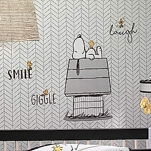 Lambs & Ivy Classic Snoopy with Woodstock & Dog House Black/Gray Wall Decals