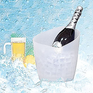 LED Ice Bucket, FIPASEN Upgraded 5L Large Capacity Lighted Ice Bucket with Automatic 7 Colors Changing for Party/Home/Bar/ KTV Club, Waterproof Wine Ice Bucket Beer Drink Containers (Battery-Powered)