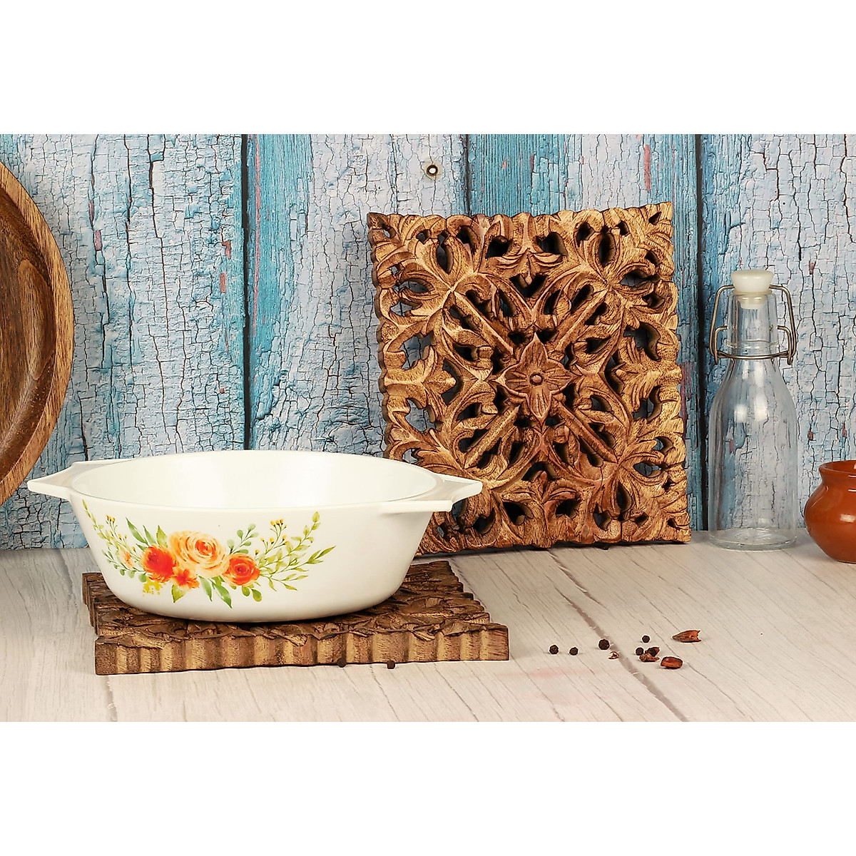 Wooden Set of 2 Square Trivet for Hot Dishes Plates & Pots Holder Hot Pad for Kitchen & Dining Table Décor Cookware Heat Resistant Rustic Decorative Carvings 8 Inches