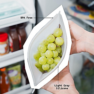 Silicone Storage Bags - 4 Pack Reusable Bags for Food Storage - 2 Medium & 2 Small Silicone Snack Bags - Reusable Ziploc Bags Ideal for Storage and Organization - Silicone Food Storage Bag by Knivi