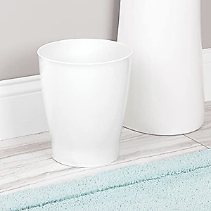 mDesign Round Plastic Bathroom Garbage Can, 1.25 Gallon Wastebasket, Garbage Bin, Trash Can for Bathroom, Bedroom, and Kids Room - Small Bathroom Trash Can - Fyfe Collection - 2 Pack, White