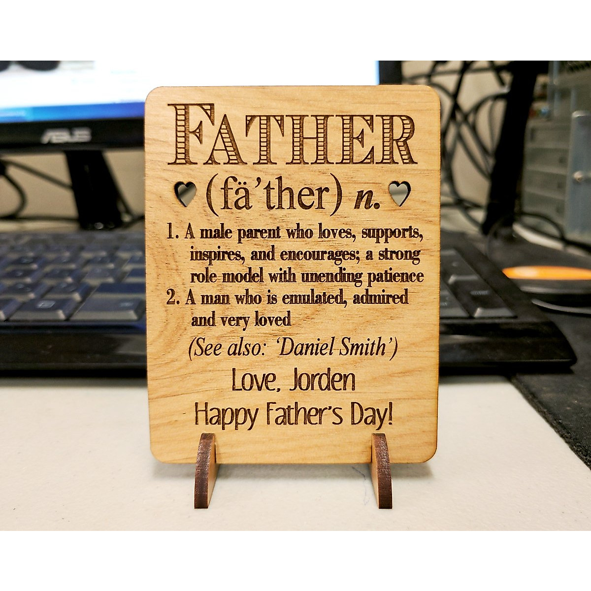 Definition of the Perfect Dad Personalized Fathers Day Card Alder Wood Birthday Gift for 50th 40th 30th Christmas Daddy Cards Funny Bonus Dad Present Idea with Stand