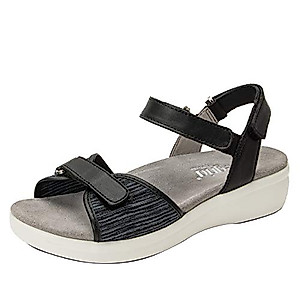 TRAQ by Alegria Qali Womens Smart Walking Shoe Black 8 M US