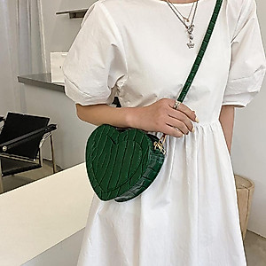 BESTOYARD Women Crossbody Bag PU Vintage Crocodile Skin Heart Shape Shoulder Bag Crossbody Summer Bag for Girls Student