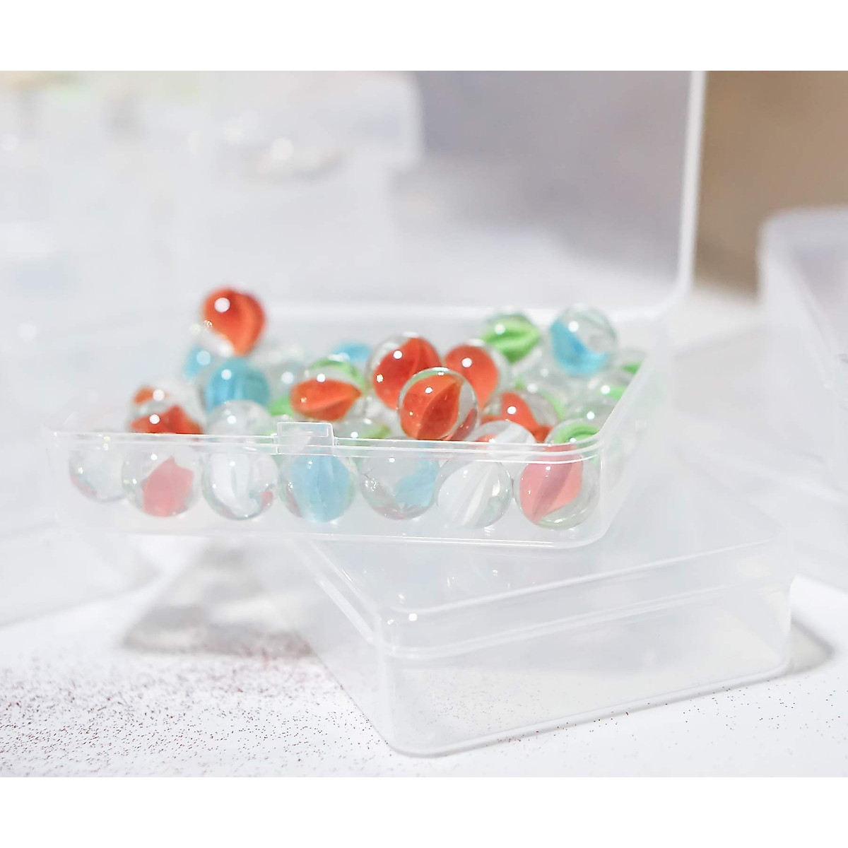 Kingrol 32 Pack Mini Clear Plastic Storage Containers with Lids, 3 Size Empty Hinged Boxes for Beads, Jewelry, Tools, Craft Supplies