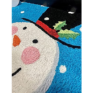 Holly Jolly Snowman Holiday Machine Washable 20" x 30" Jellybean Accent Rug