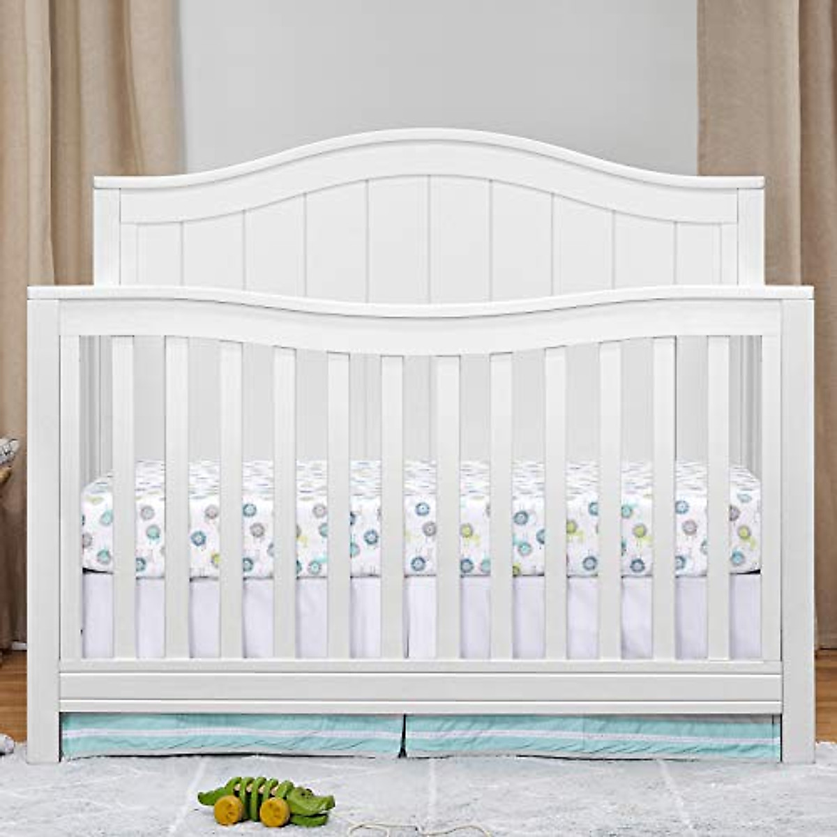 DaVinci Aspen 4-in-1 Convertible Crib in White, Greenguard Gold Certified