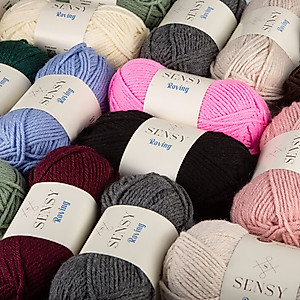 Sensy Roving Yarn, 3.5 oz, 132 Yards, Gauge 5 Bulky (Forest Green)