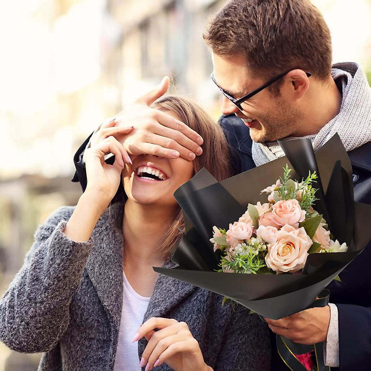 BEISHIDA 20 PCS Flower Wrapping Paper Black,Waterproof Floral Wrapping Paper,for Bouquets Packaging Floral Wrap Florist Supplies Valentine's Day Wrap Paper (22.8 x 22.8 inch)