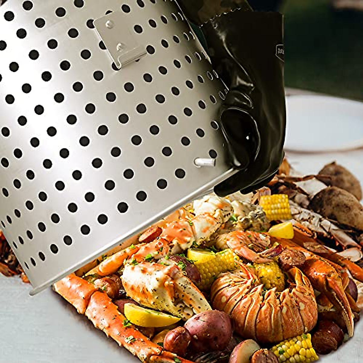 Creole Feast SBK0801 Seafood Boiling Kit with Strainer, Outdoor Aluminum Propane Gas Boiler with 10 PSI Regulator, Silver