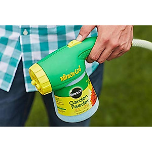 Miracle-Gro Garden Feeder