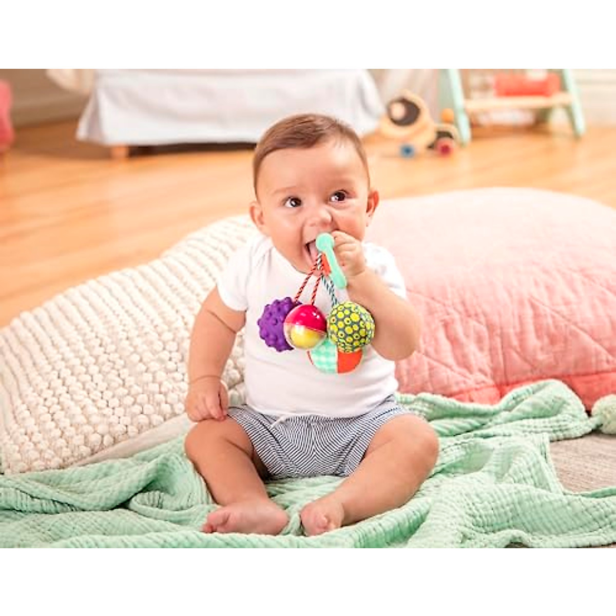 B. toys – B. baby- Rattle Ball – 4 Balls & Teething Clip -Sensory Toy with Colors Textures & Sounds – Sounds So Squeezy – 3 Months +