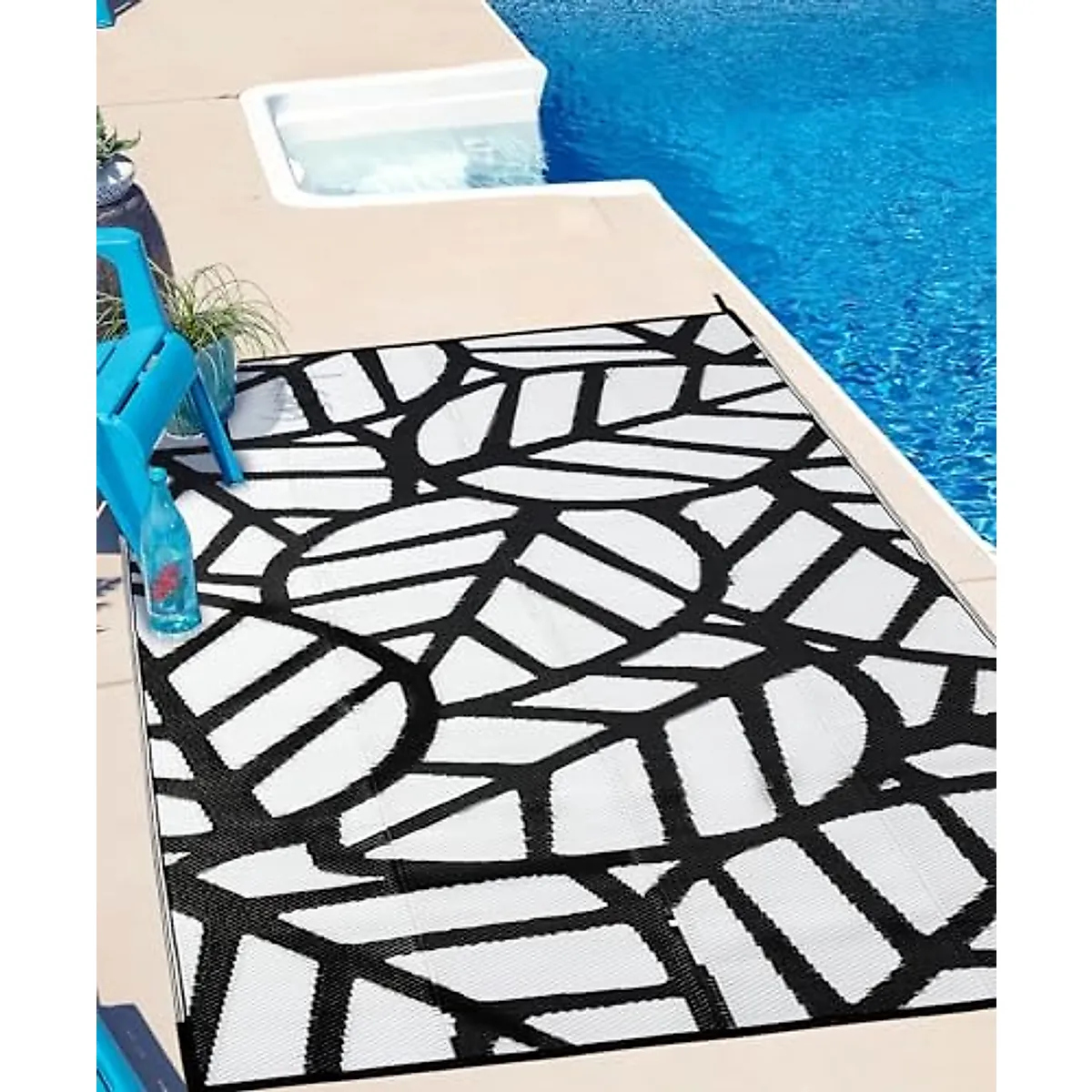GARTOL 9x12 Outdoor Rug Waterproof, Reversible Plastic Straw Rug for RV, Patio, Backyard, Pool Deck, Picnic, Beach, Camping, Outdoor Carpet Mat (Black & White)