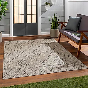 Mark&Day Outdoor Rugs, 3x12 Wijgeest Global Indoor/Outdoor Black Runner Area Rug, Non Shedding Black Beige Carpet for Patio, Porch, Deck, Bedroom, Living Room or Kitchen (2'7" x 12' Runner)