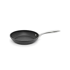 THE ROCK by Starfrit 11 in. Forged Aluminum Diamond Fry Pan, Black (034722-004-0000)