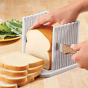 Adjustable Toast Slicer Toast Cutting Guide for Homemade Bread, Plastic Bread Slicer Loaf for Slicing Bread Foldable Kitchen Baking Tools (White)