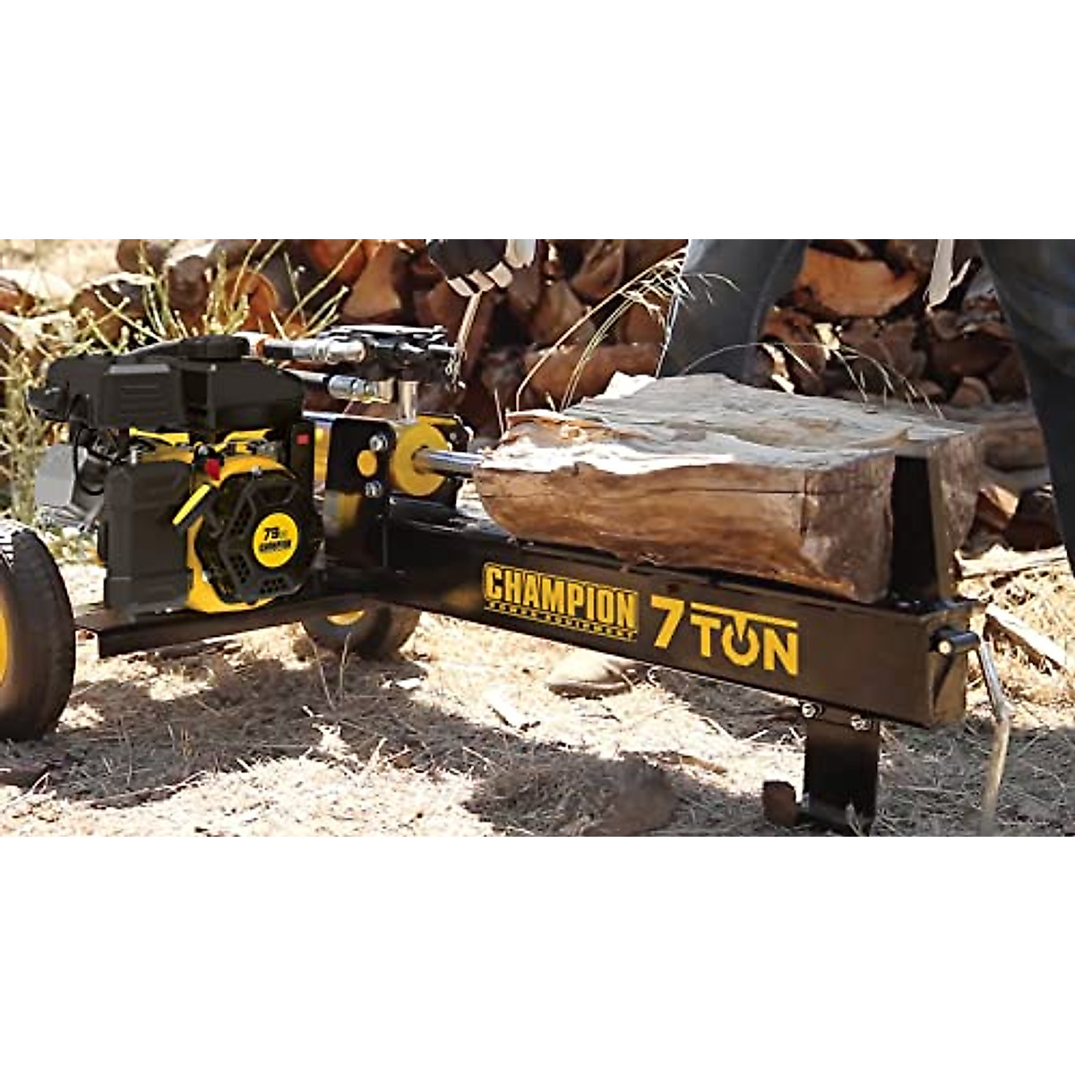 Champion Power Equipment 90720 Champion 7-Ton Compact Horizontal Gas Log Splitter with Auto Return, Black