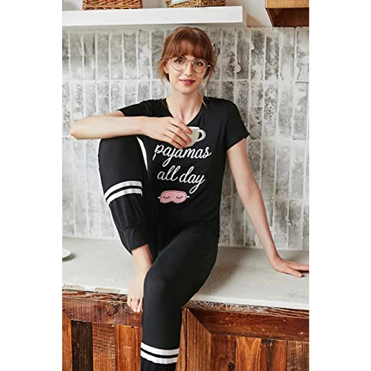 Ekouaer Womens Pajamas Lightweight Pajama Set Short Sleeve Shirts Long Pants Slastic Waist with Drawstring Black Gift for Wife