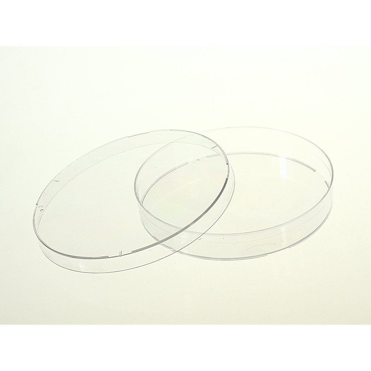 Nest Scientific 753001 Polystyrene Petri Dish, Semi-Stackable, Sterile, 100 mm x 15 mm, 20 per Bag, 500 per Case (Pack of 500)