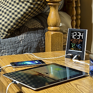 La Crosse Technology C86224 Dual USB Charging Alarm with nap Timer, 3.74" L x 2.40" W x 5.24" H, Black
