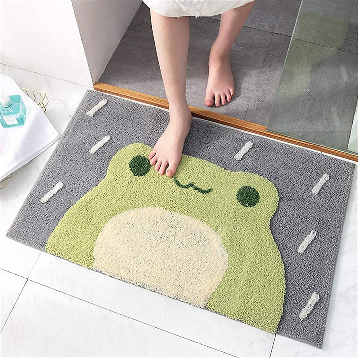 Ankah Bath Mat Cute Shower Rug, Luxury Shaggy High Absorbent and Anti Slip, Machine Washable Fit for Bathtub, Shower and Bath Room, 18" x 26", Little Frog