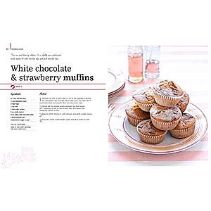 Baking with Mary Berry: Cakes, Cookies, Pies, and Pastries from the British Queen of Baking