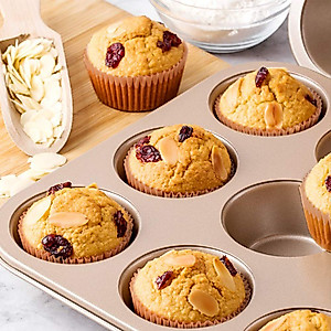 STARUBY Cupcake Liners Unbleached Muffin Liners Greaseproof Paper Baking Cups Natural Paper Cupcake Liners Standard Size Cup for Baking Muffin and Cupcake, Natural Color,300 PCS