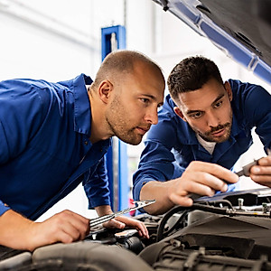 2 Pieces Telescoping Clip Telescopic Metal Wire Joint Clamp with Pen Clip Extendable for Mechanics Home Automobile Repairing Jewelry Fastening Picking Items (Range 8.27-36 Inch)