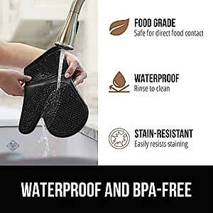 Gorilla Grip Heat and Slip Resistant Silicone Oven Mitt and Trivets Set, Waterproof, Cotton Lined Gloves, BPA-Free, Long Cooking Mitts and Trivet Mats, Kitchen Potholder Sets for Pans, 4 Pieces, Black