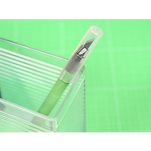 NT Cutter Resin Holder Art Knife, Green Holder, 1 Knife (D-401P-G)