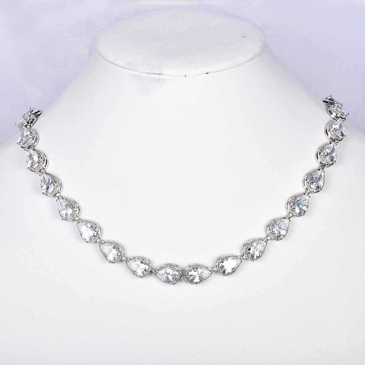 MASOP Women's Silver-tone Clear CZ Cubic Zirconia Pear Shape Teardrop Luxury Necklace Choker 16.8inch