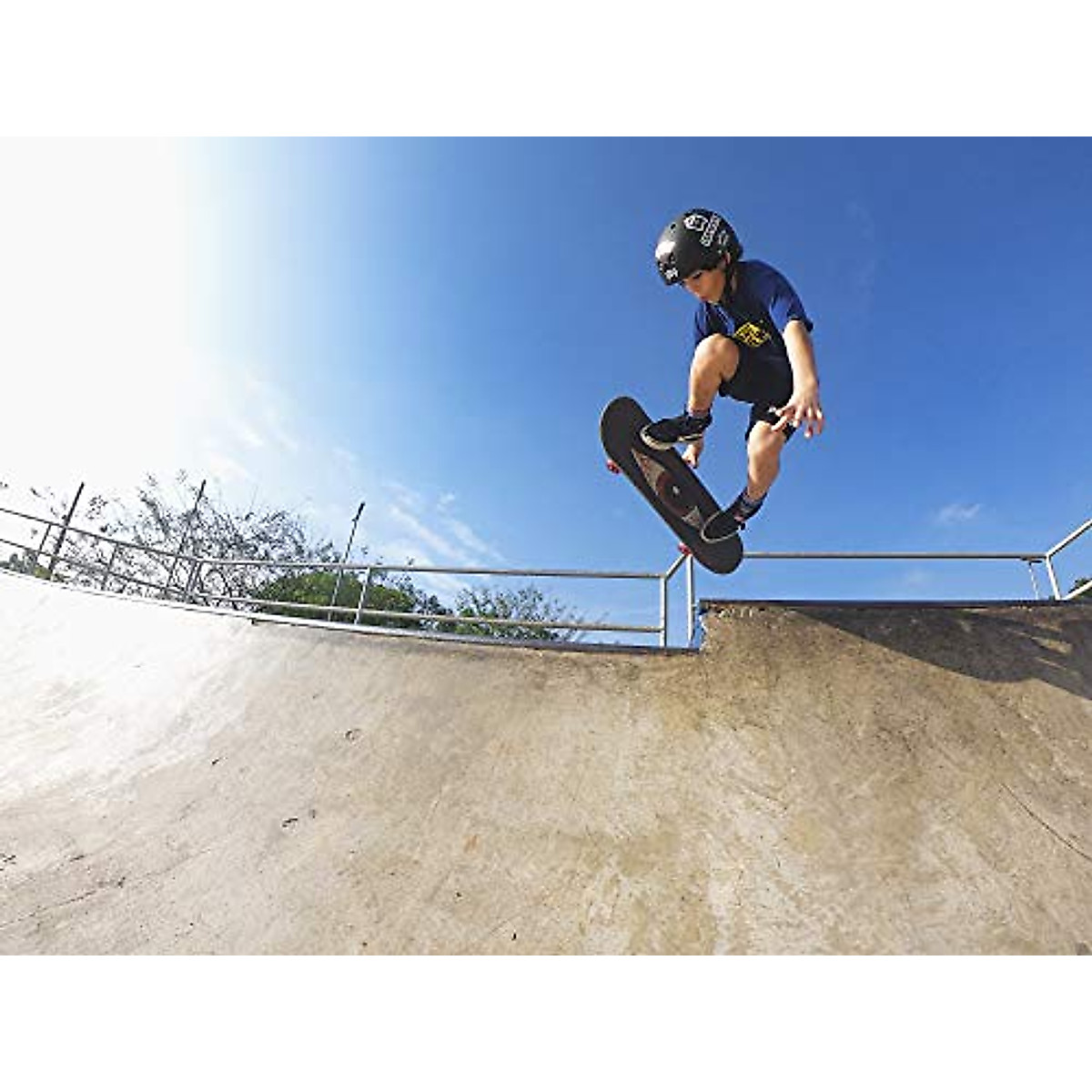 GoPro HERO8 Black - Waterproof Action Camera with Touch Screen 4K Ultra HD Video 12MP Photos 1080p Live Streaming Stabilization (International Model)