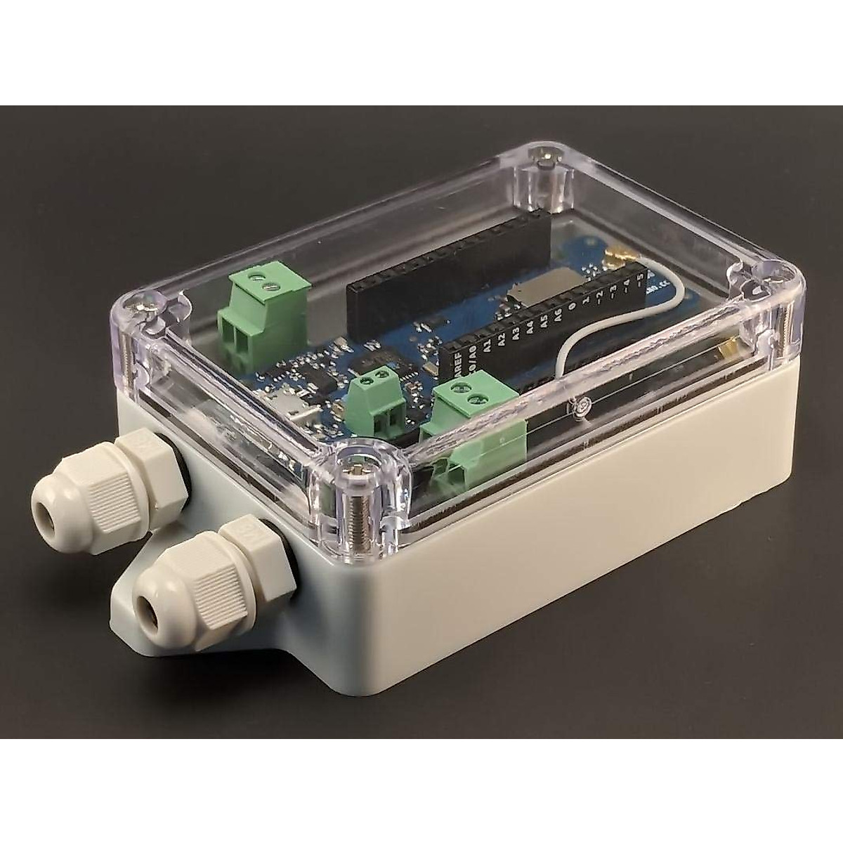 qBoxMini DIY IOT Enclosure Kit (One SMA), IOT Enclosure for Arduino MKR Feather ESP32 Cellular LoRa WiFi Board, Waterproof IP65 Enclosure with Glands, prototyping PCB and SMA Connector