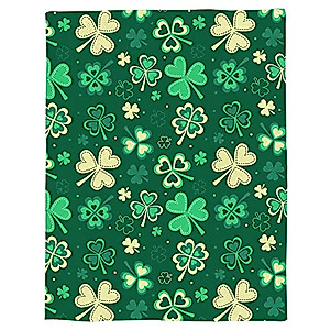 St. Patrick's Day Blankets Flannel Shamrocks Lucky Clover Fleece Throw Blanket,Cozy Soft Warm Fleece Blankets, Green Flannel Blanket Decorative Throw Blankets for Couch Bed Sofa, 39x49 inch