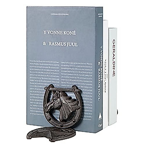 MyGift Dark Brown Cast Iron Decorative Bookends for Heavy Books, Western Theme Home Office Decoration, Bookshelf Decor with Horse, Horseshoe and Star Design, 1 Pair