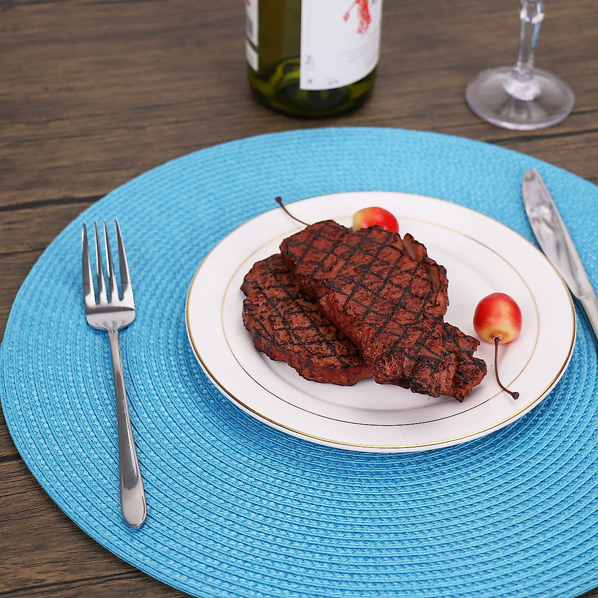 Round Placemats Set of 6 - Woven Red Place Mats Indoor for Dining Table - Washable Heat Resistant Farmhouse Table Mat - Plastic Vinyl Placemat - Table Mats Decorations for Dining Room