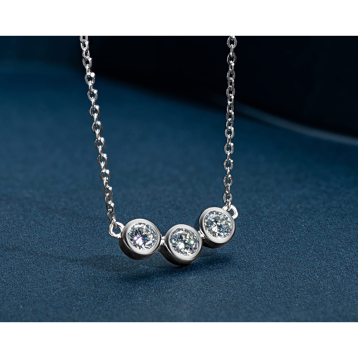 AINUOSHI Sterling Silver Moissanite Tennis Necklaces for Women, Pendant Necklace 925 Sterling Silver 18K Gold Plated Jewelry Anniversary Birthday Graduation Gifts for Her Wife Girlfriend