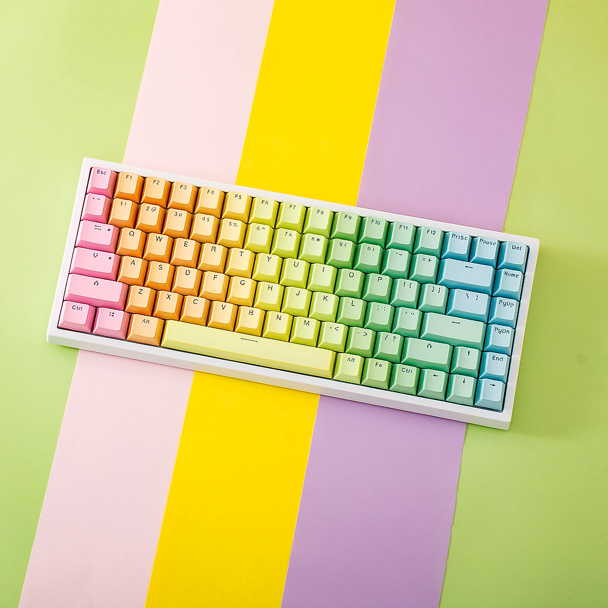YUNZII Rainbow 84 84-Key RGB Hotswap Wired Mechanical Gaming Keyboard with PBT Shine Through Keycaps for Mac/Win/Gamers (Gateron Brown Switch, Rainbow)