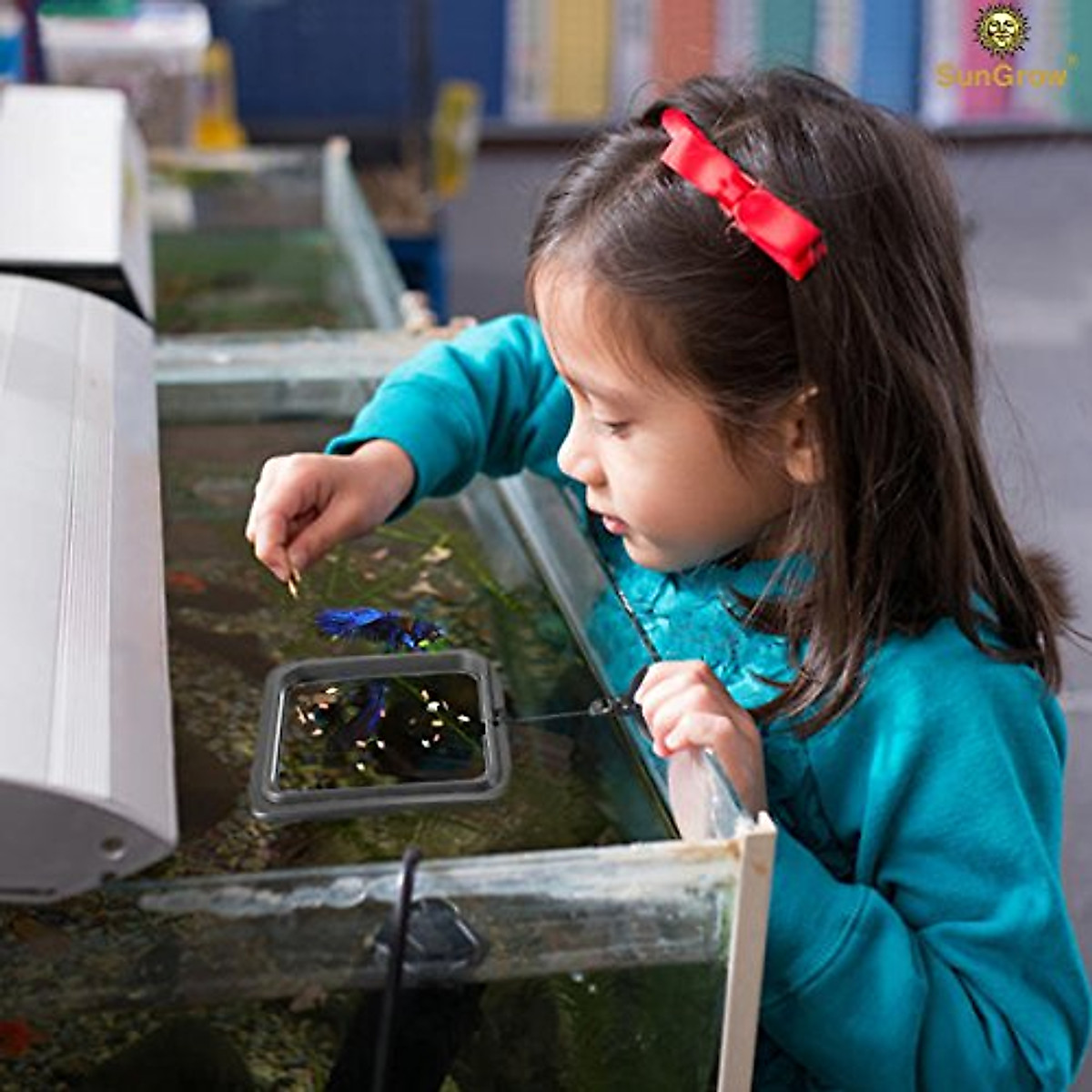 SunGrow Fish Food Feeding Ring, Stop Water Turbulence from Washing Food & Floating Plants into Filter, Suitable for Flakes & Floating Fish Pellets, for Goldfish, Guppy, Neon Tetra, Betta