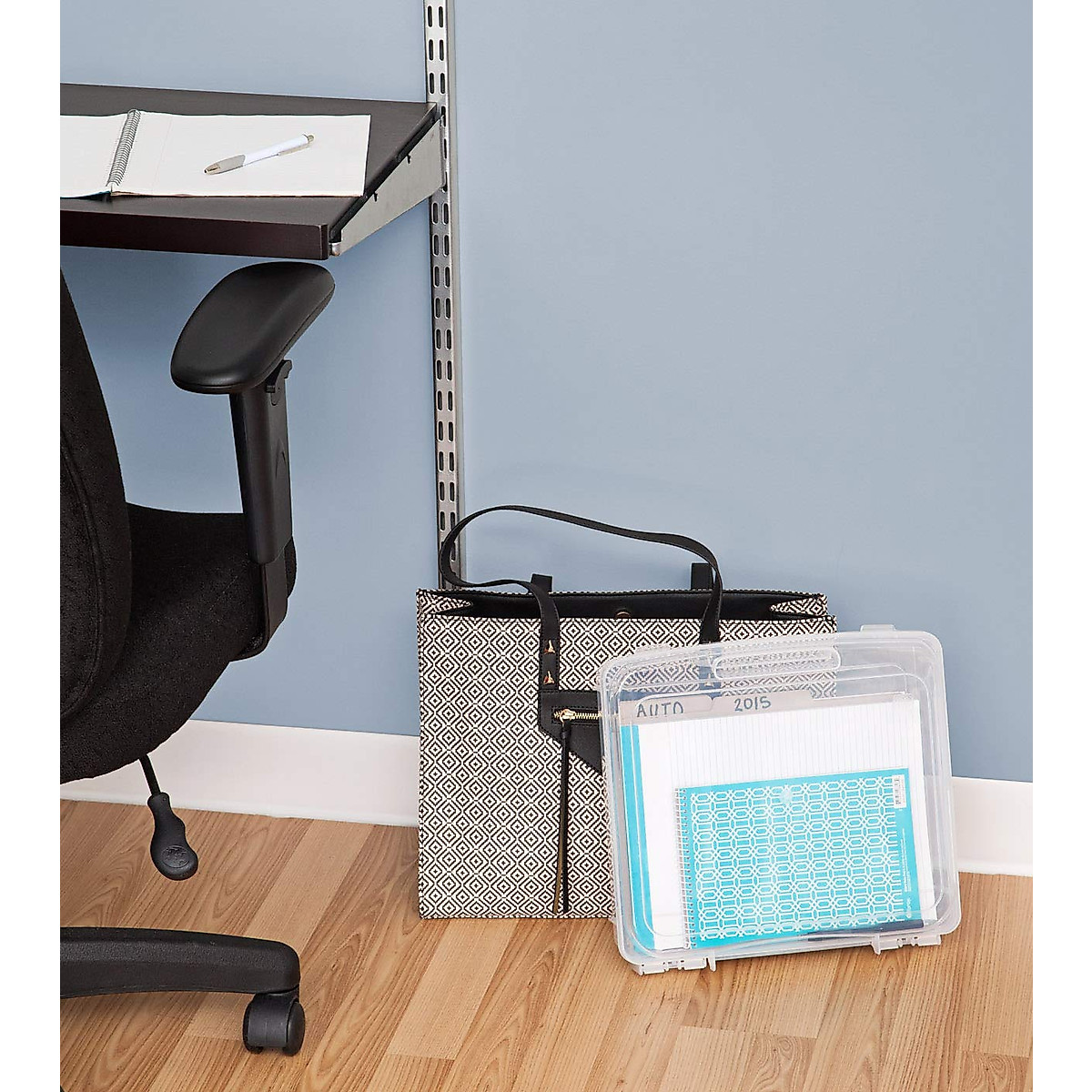 IRIS USA 8.5" x 11" Portable Project Case, Clear