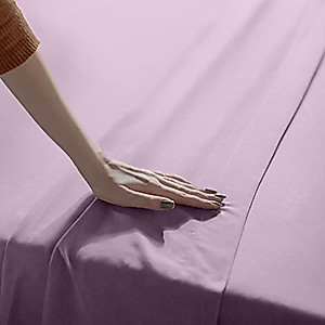 Utopia Bedding Queen Sheet Set – Soft Microfiber 4 Piece Luxury Bed Sheets with Deep Pockets - Embroidered Pillow Cases - Side Storage Pocket Fitted Sheet - Flat Sheet (Lavender)
